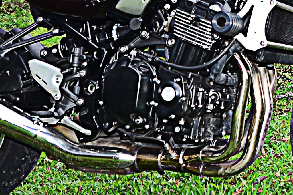 InsideRACING KAWASAKI Z900: Back to the ‘70s with this Modern Retro