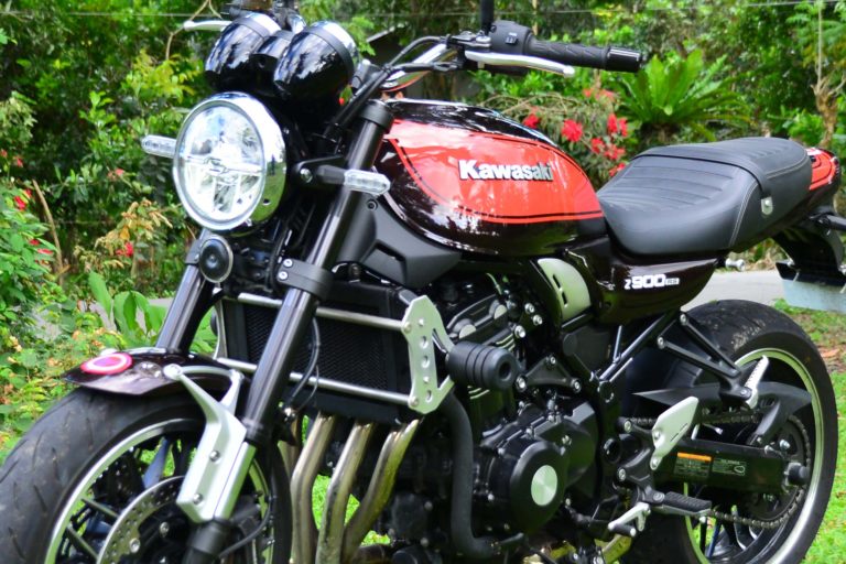 InsideRACING KAWASAKI Z900: Back to the ‘70s with this Modern Retro