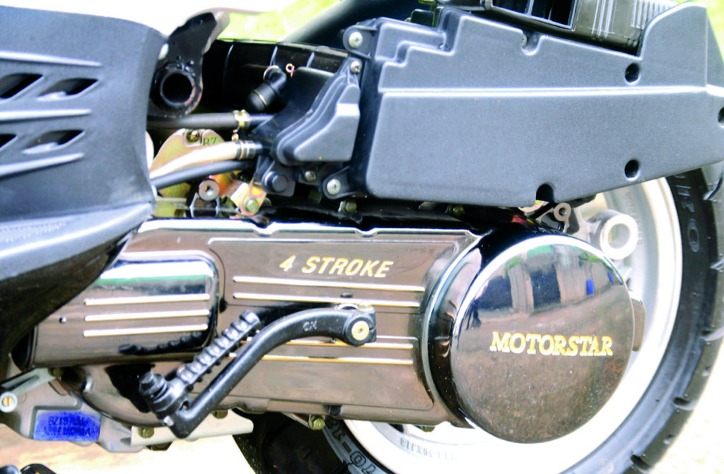 InsideRACING 2009 Motorstar Hawk 150R Ride Review: New Personality