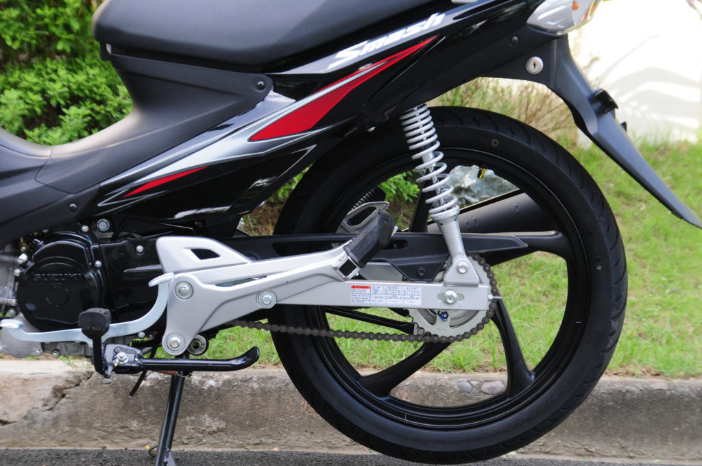 InsideRACING 2010 Suzuki Smash 115 Ride Review: Definitely not just ...