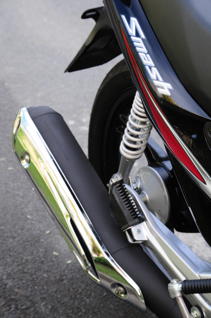 InsideRACING 2010 Suzuki Smash 115 Ride Review: Definitely not just ...