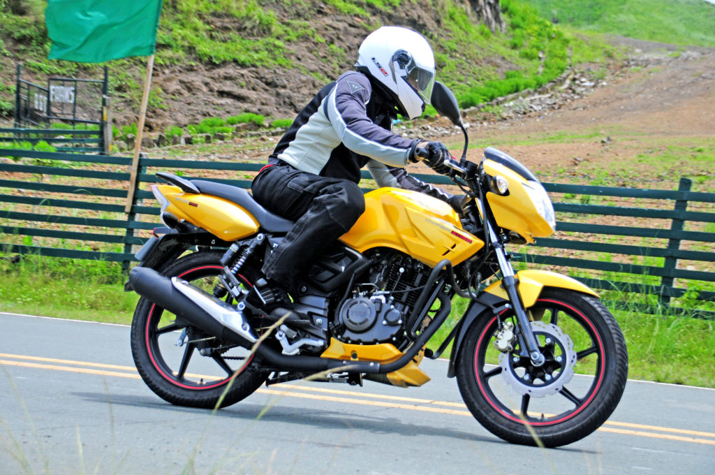 InsideRACING 2012 TVS Apache RTR 150 Review: The New Player in Town