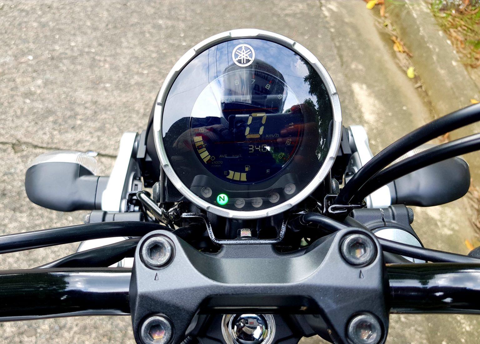 InsideRACING 2020 Yamaha XSR155 First Ride Review: Stock pa lang, Gwapo ...