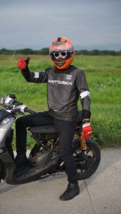 InsideRACING MOTODECK: A “Truepa” to the Core