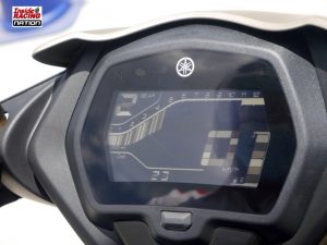 InsideRACING 2021 Yamaha Sniper 155R First Ride Bike Review