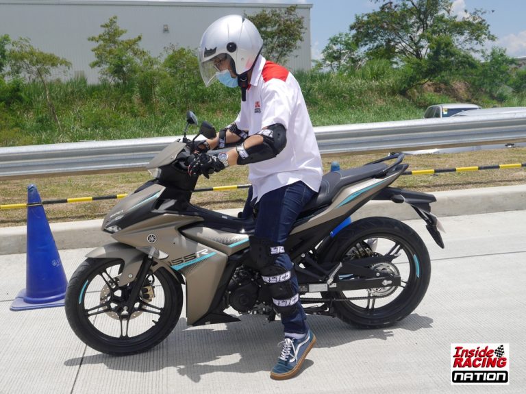 InsideRACING 2021 Yamaha Sniper 155R First Ride Bike Review