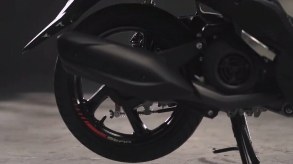 InsideRACING Ready to Play with the New Yamaha Mio Gear 125