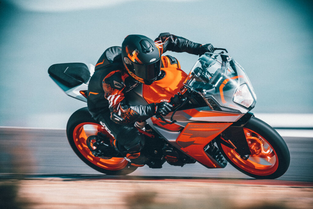 InsideRACING 2022 KTM RC 200: The Daily Performer