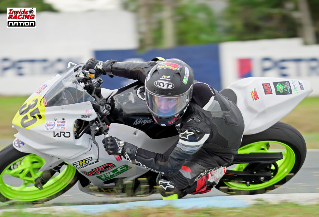 InsideRACING Watanabe Takes MotoIR1 Pole with the Ninja 400