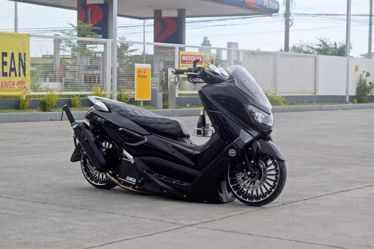 InsideRACING Japanese VIP Concept Stance Yamaha NMAX