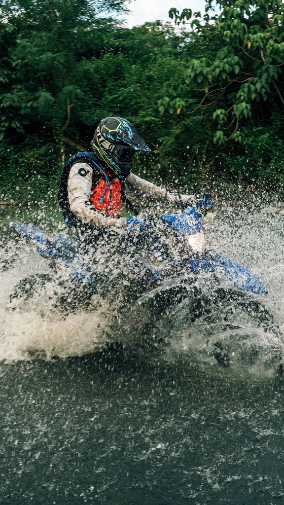 InsideRACING Yamaha Returns to the Rough with Off-road Experience