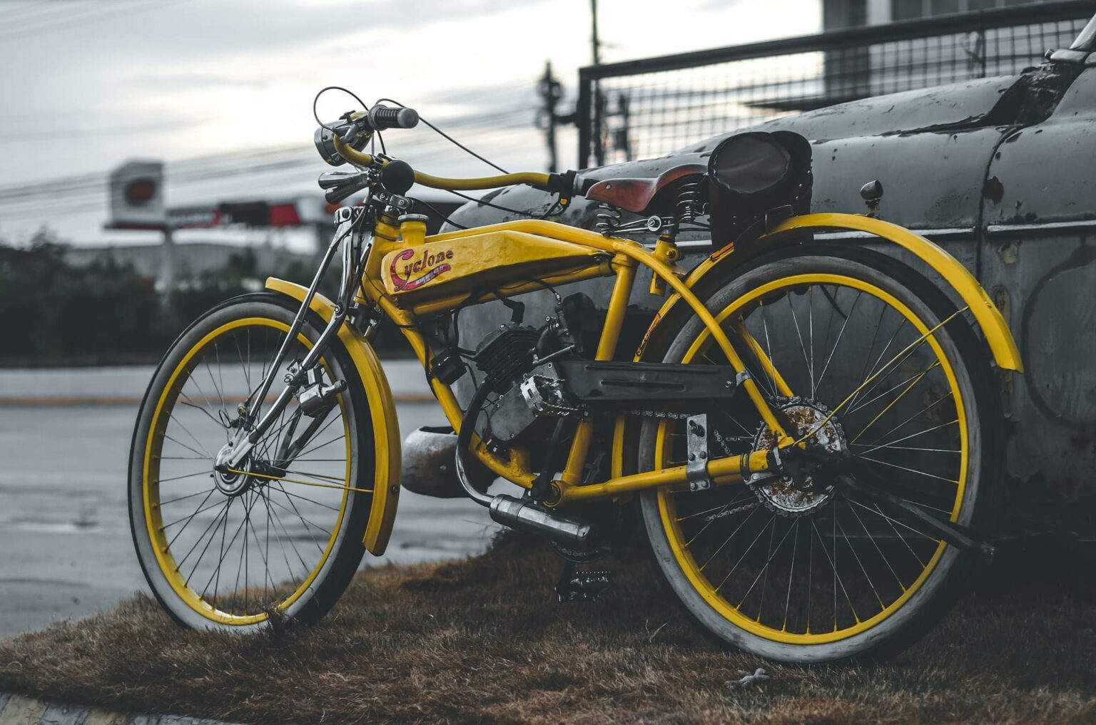 InsideRACING Steve McQueen’s 1915 Cyclone Board Track Racer-inspired 2 ...