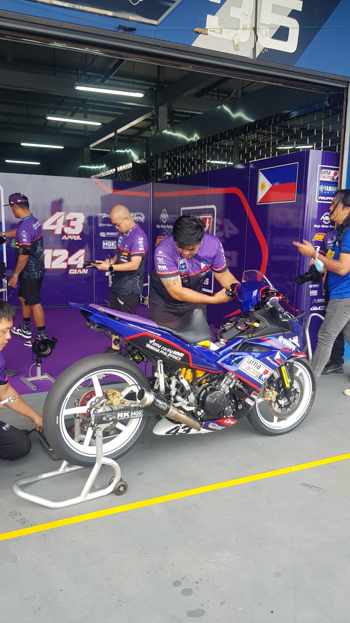 InsideRACING ARRC Buriram Race Update:Pinoys Pasok sa UB150 Super Pole!