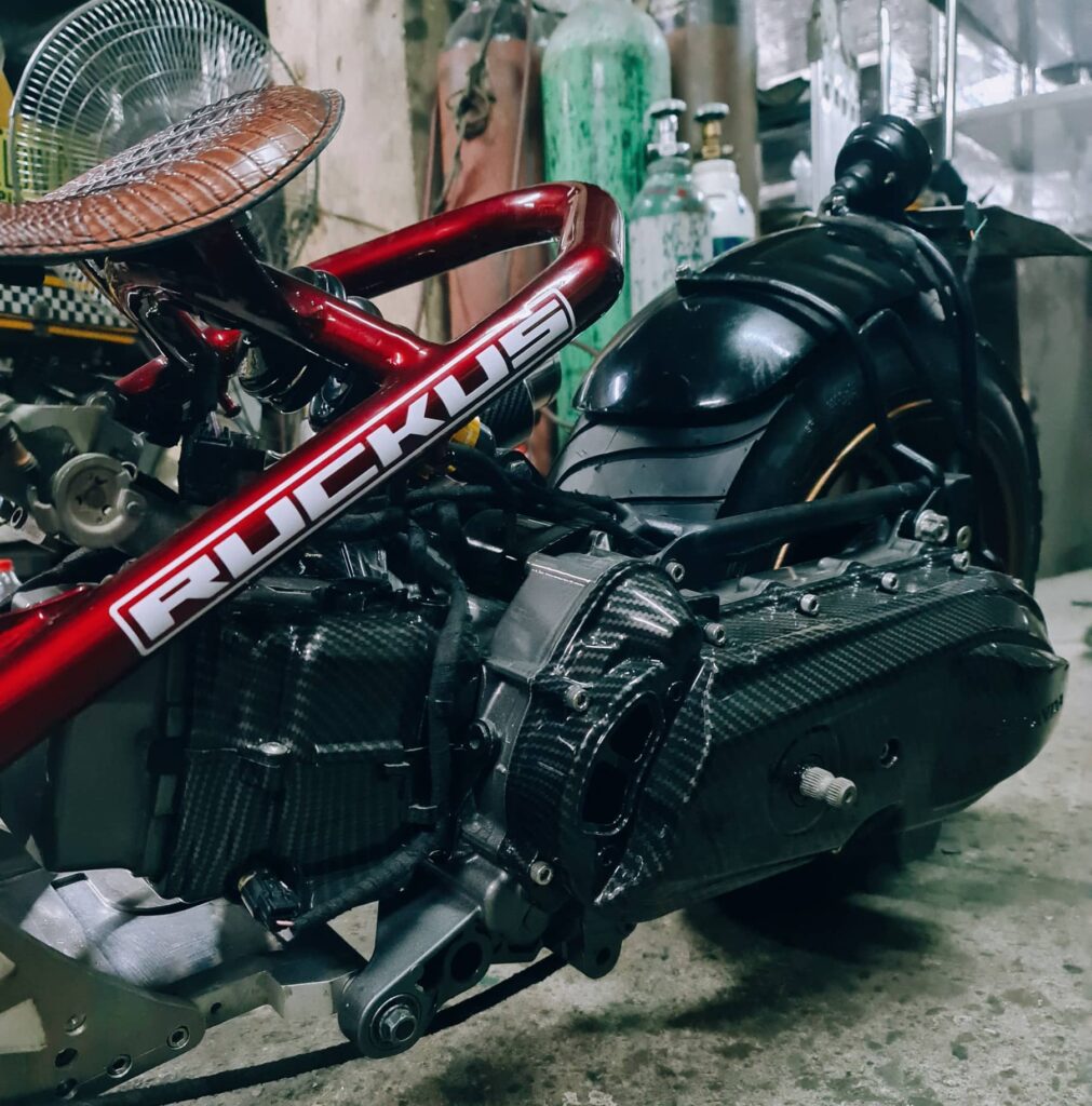 InsideRACING Custom Honda Ruckus Bobber from Manila