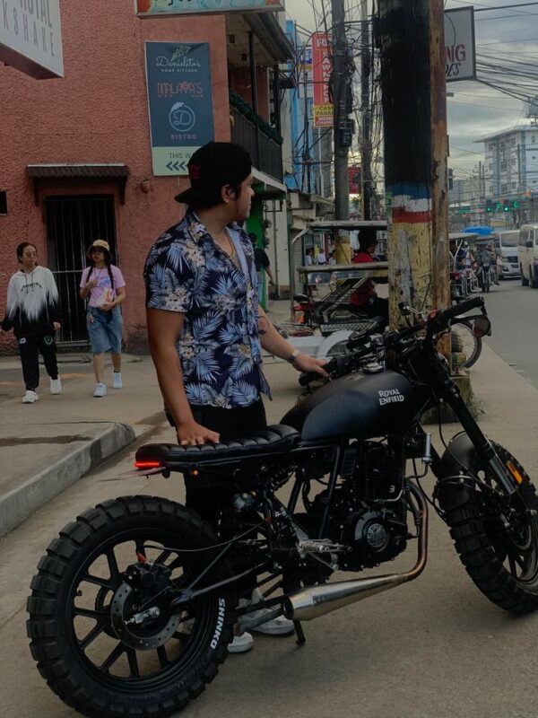 InsideRACING RUSI Classic 250 Fi from Laguna