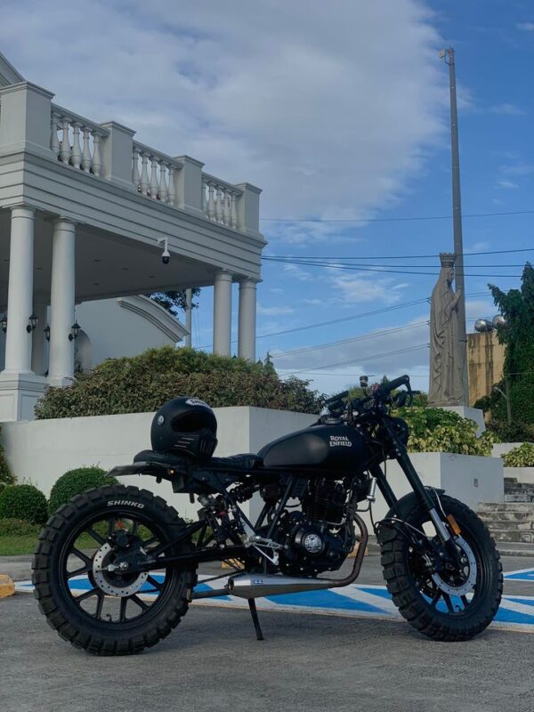 InsideRACING RUSI Classic 250 Fi from Laguna