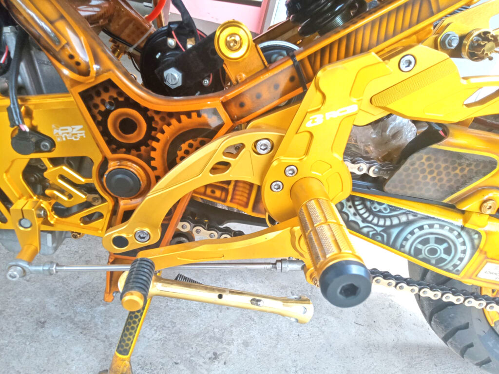 InsideRACING Suzuki Raider 150 Bumblebee Transformer Concept by Team ...