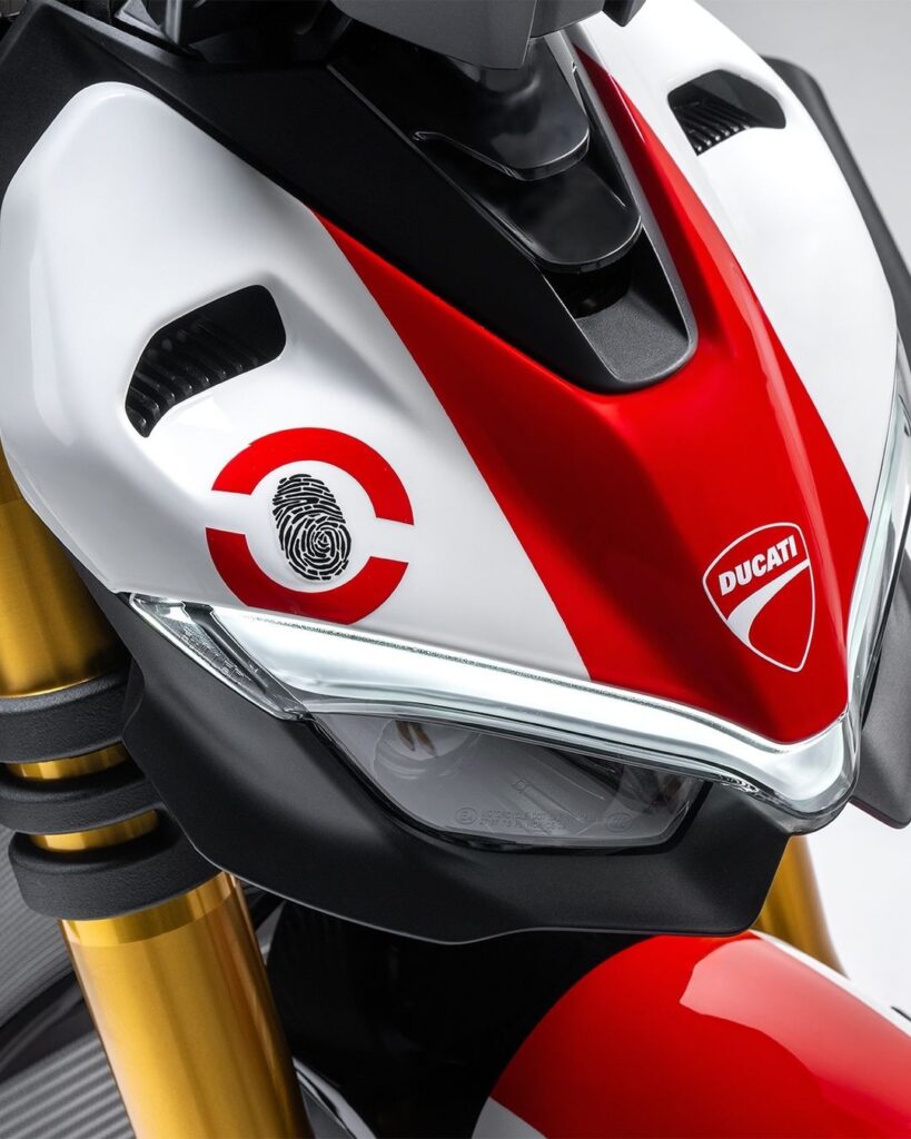 InsideRACING Ducati and Supreme create a collectors’ edition ...