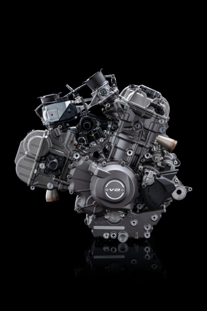 InsideRACING New V2 engine: the lightest Ducati twin-cylinder