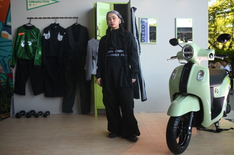 InsideRACING Express What Makes Sense to You with the Newest Colors of ...