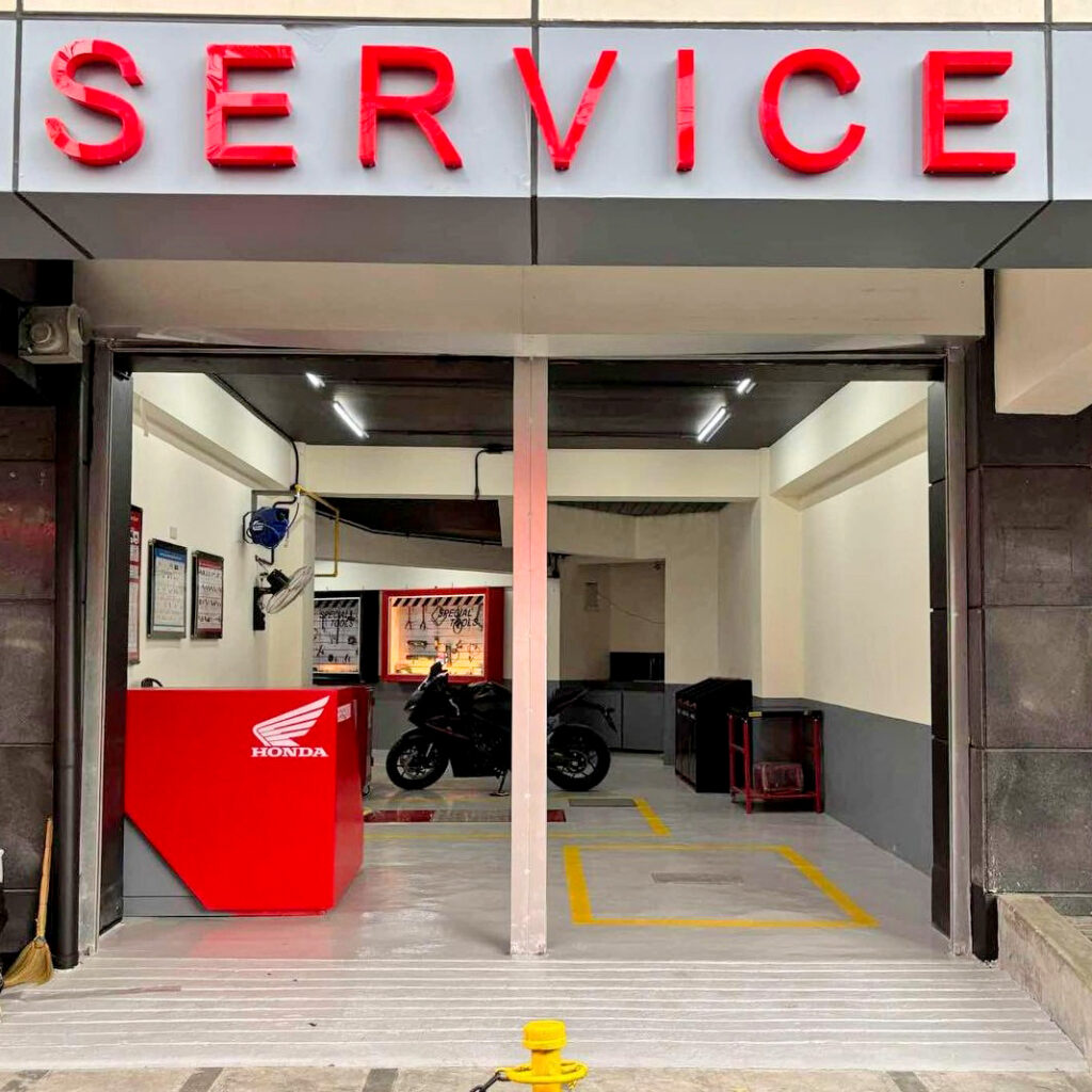 InsideRACING Third Honda Flagship Shop Opened by Wheeltek’s Motorista ...