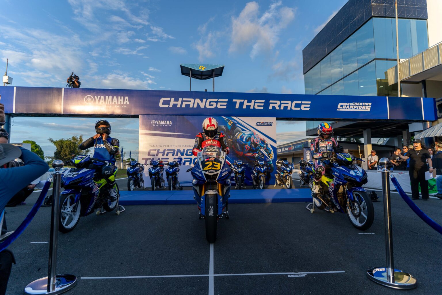 InsideRACING Thai Concept Drag Bike Honda Wave 100