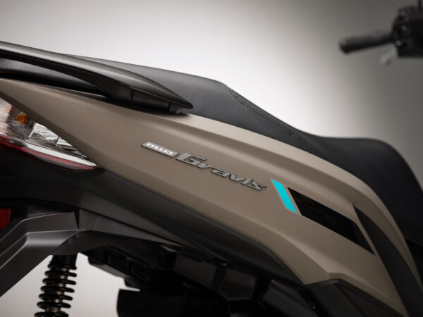 InsideRACING 2025 Mio Gravis: Smarter Style for the Sensible Rider