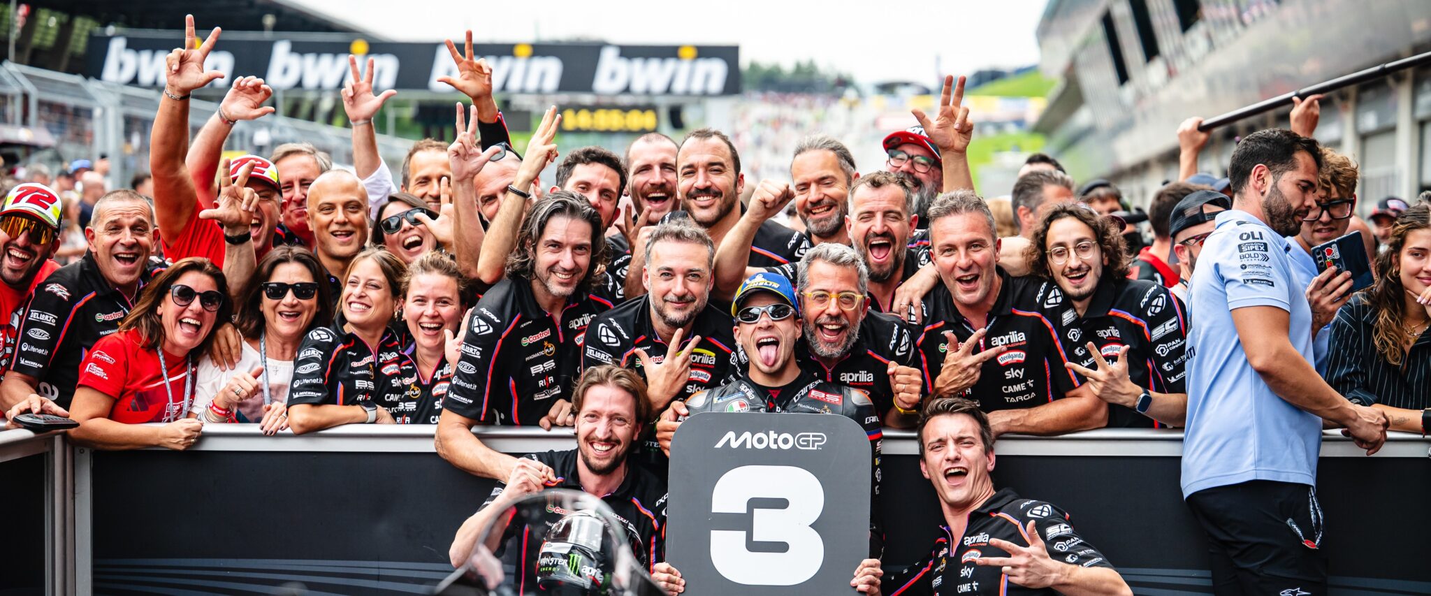 InsideRACING Own your way and Be Who you WANNAVi with The All-New Honda ...